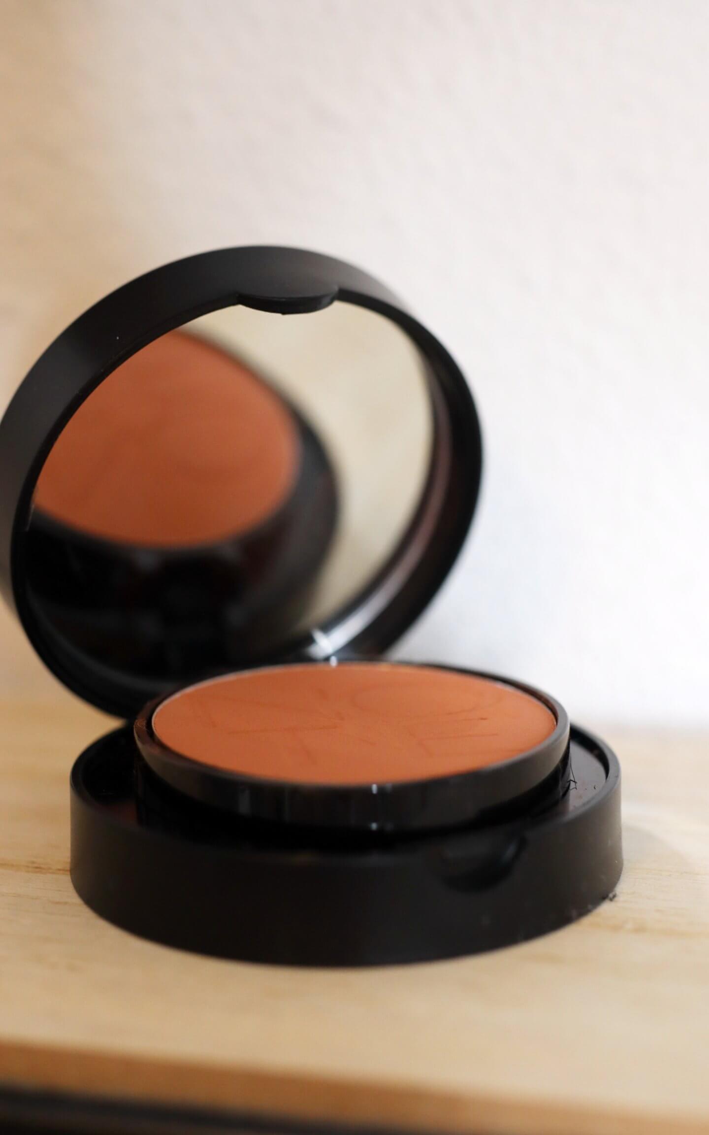 Easy makeup routine with Note Cosmetics in 4 steps - Actually Anna 2025